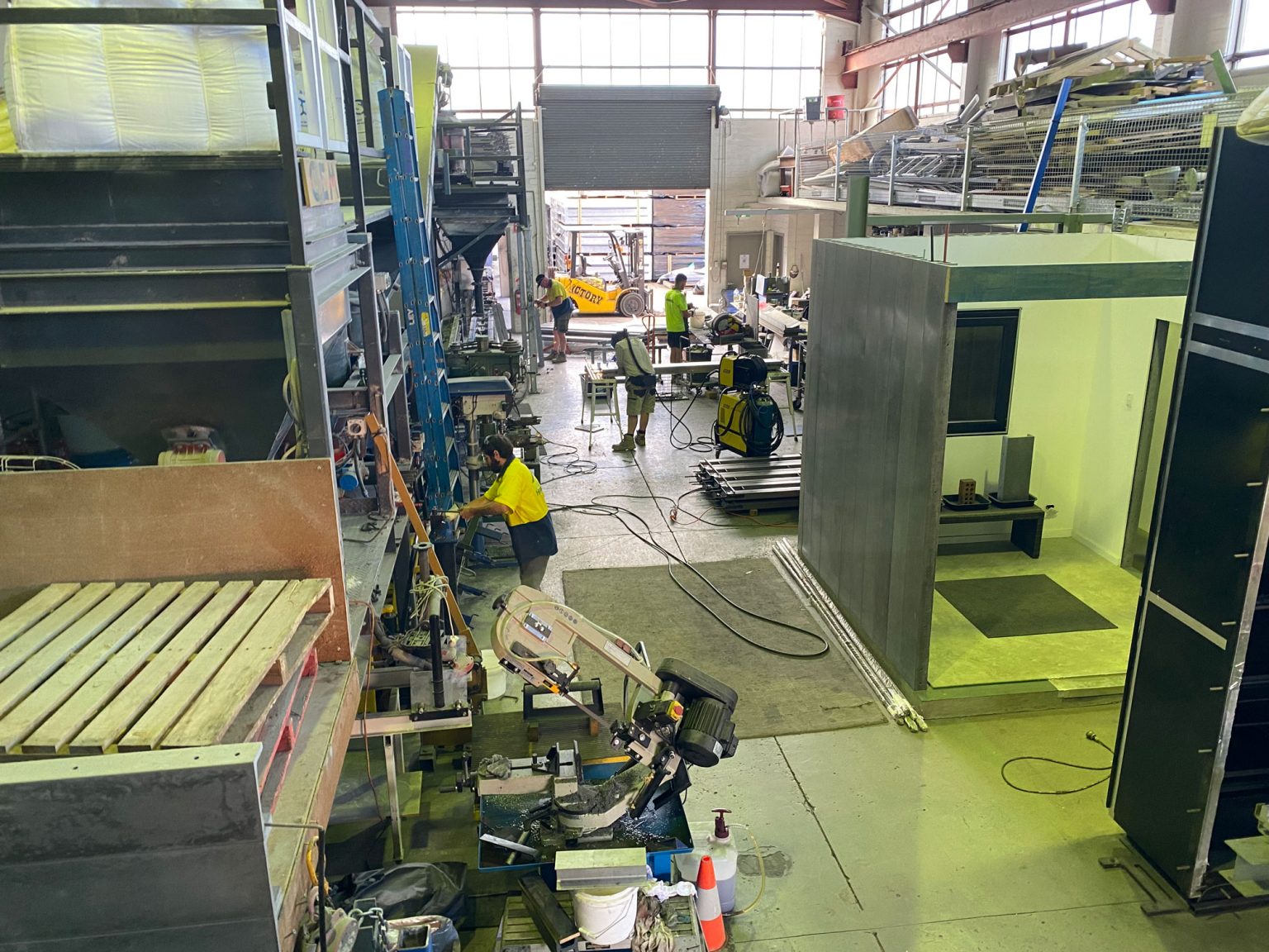 Licensing a Factories – U-Panel